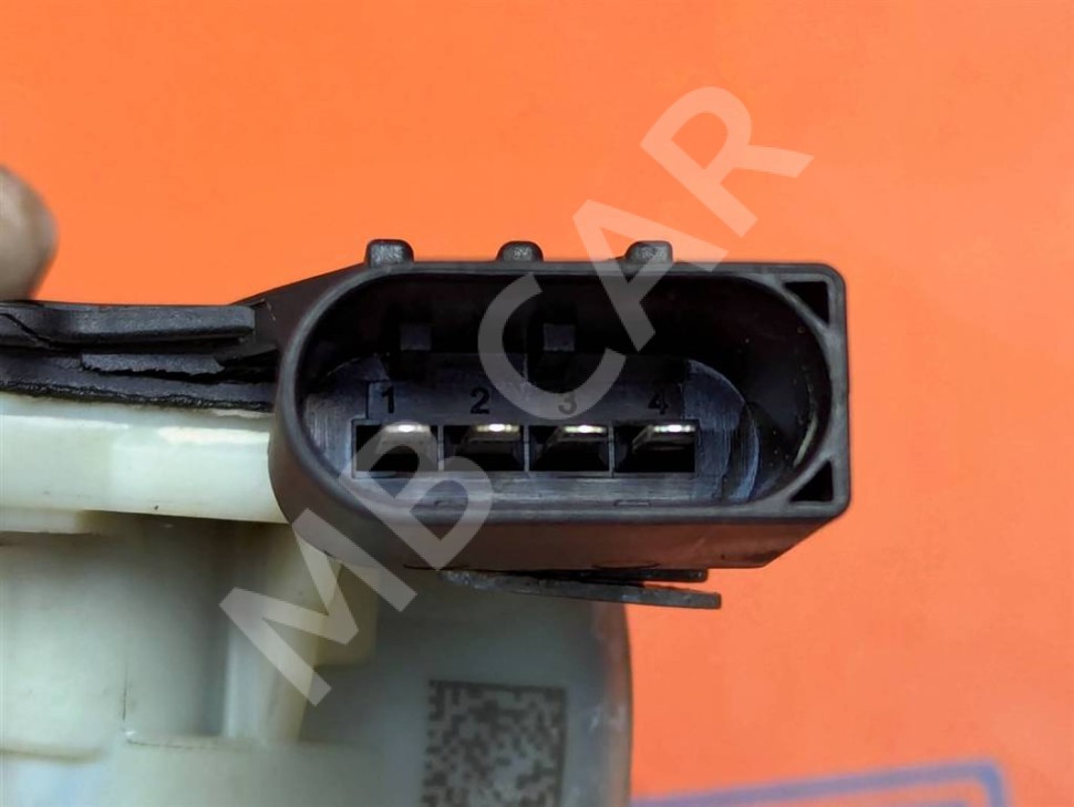 A0004700400 Насос AdBlue MERCEDES-BENZ E-класс W212/S212/C207/A207 ...