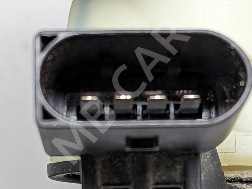 A0004700400 Насос AdBlue MERCEDES-BENZ V-класс W447 рестайлинг (2019 ...