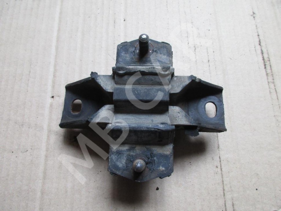 A1632400118 Опора КПП MERCEDES-BENZ ML-class w163 купить за 900 руб. в ...