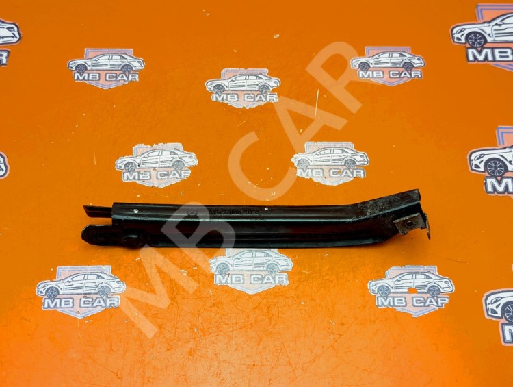 A1648800314 Кронштейн крепления бампера MERCEDES-BENZ M-класс W164 ...