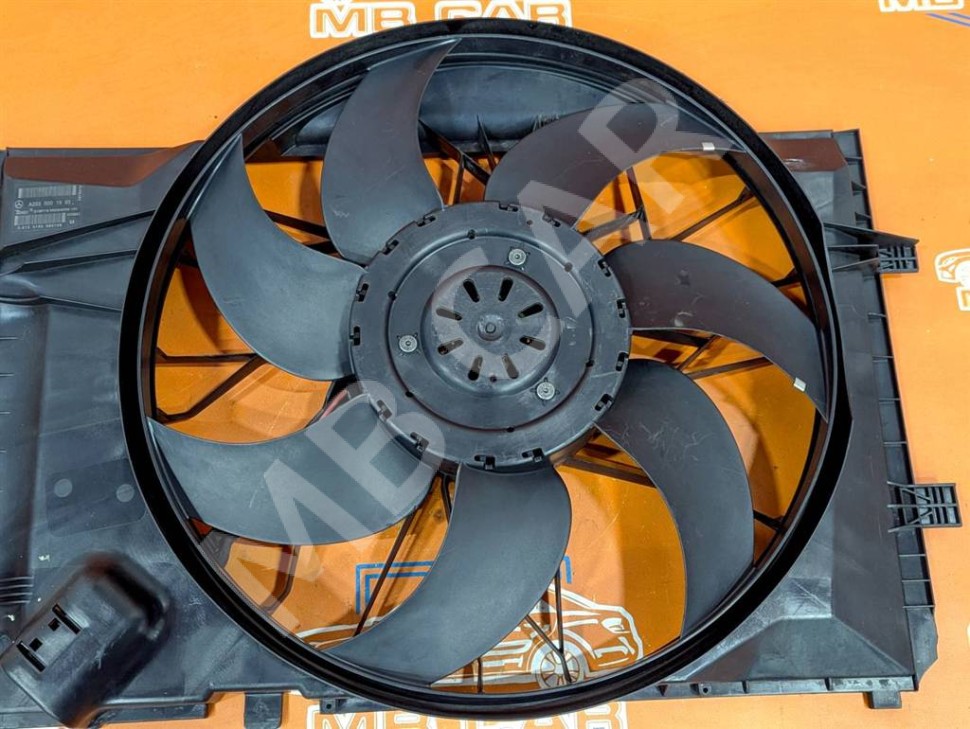 A2035001593 Вентилятор основной MERCEDES-BENZ C-class w203 купить за 15 ...