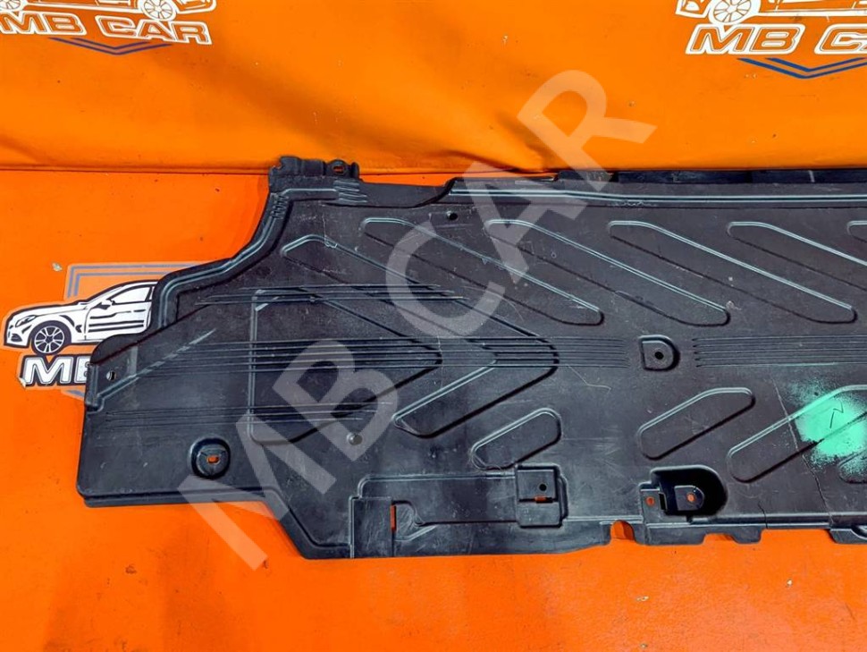 A2056842000 Защита днища MERCEDES-BENZ C-class AMG w205 C63S AMG купить ...
