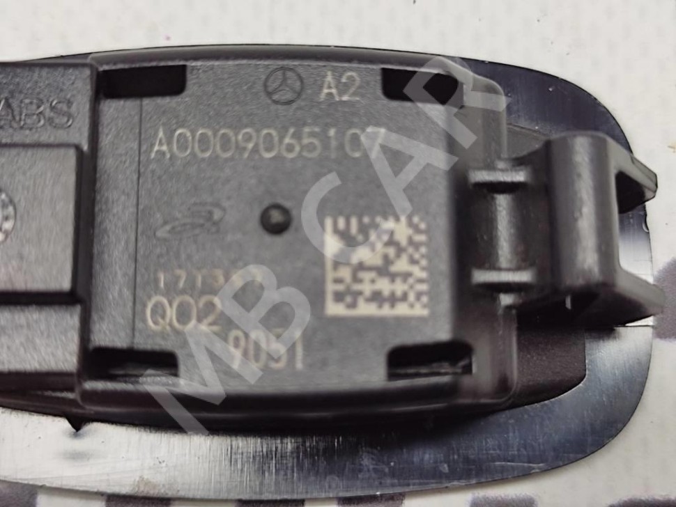 A00090651079051 Плафон подсветки MERCEDES-BENZ S-класс W222/C217/A217 ...