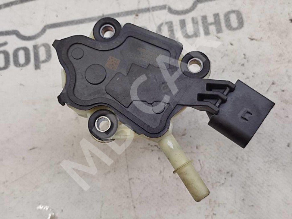 A0004700400 Насос AdBlue MERCEDES-BENZ GLE-класс W166 (2015 - 2018 ...