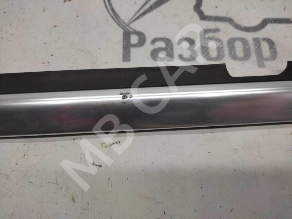 A1667351365 Молдинг стекла двери MERCEDES-BENZ GLS-класс X166 (2015 ...